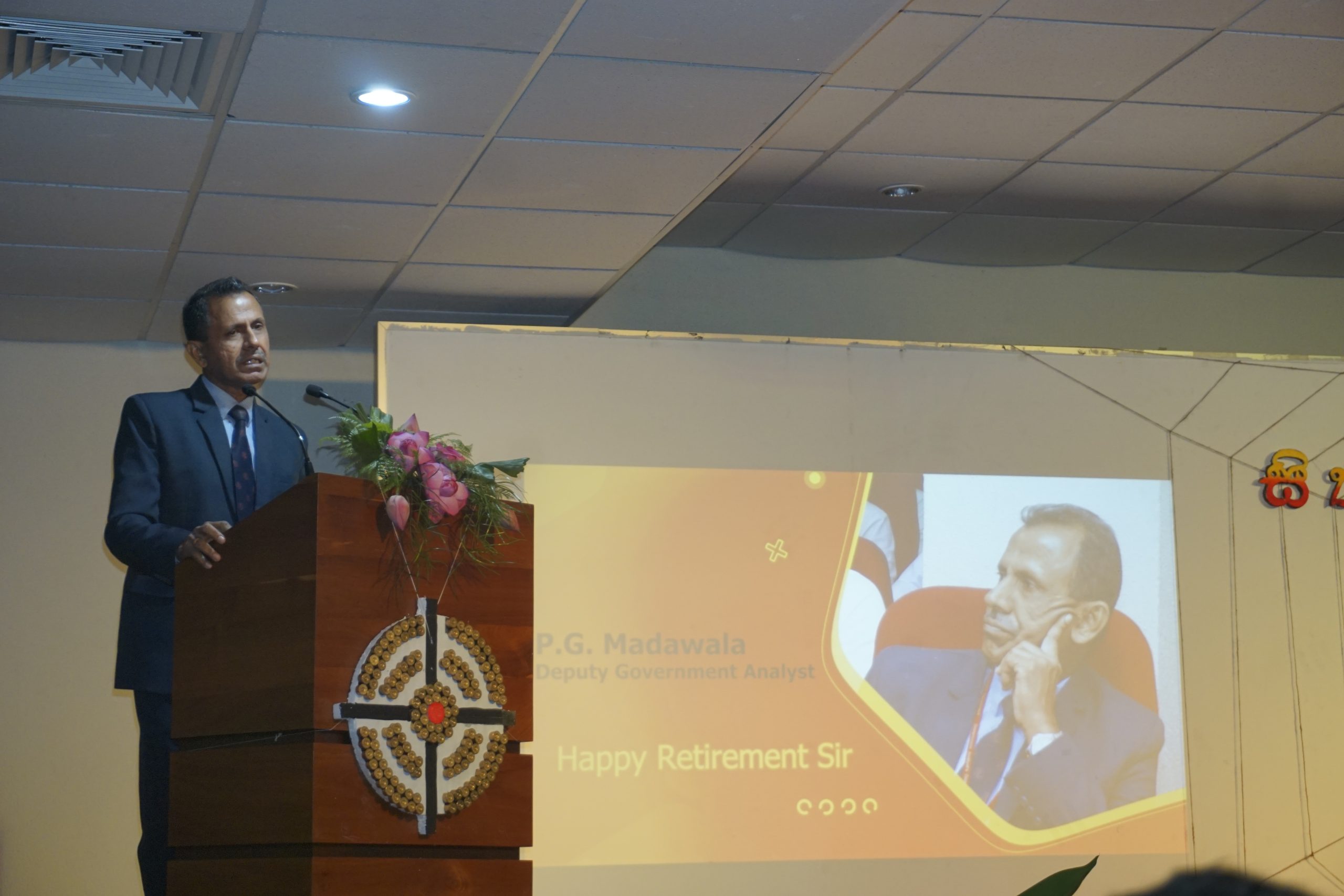 Deputy Government Analyst Mr. P.G. Madawala Farewell Ceremony ...
